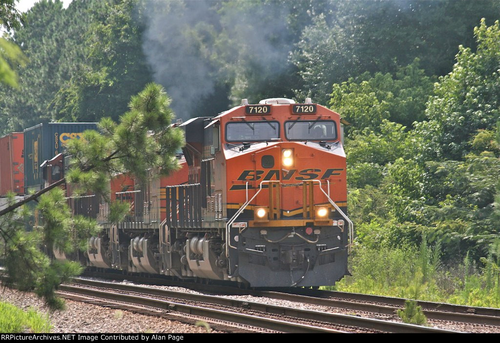 BNSF 7120, 5237, 8104, and 4590 get the green, generate some smoke, and roll out